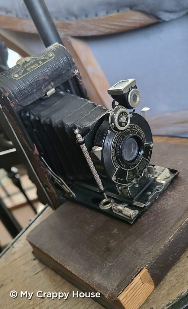 How We Negotiated at an Antiques Mall | My Crappy House